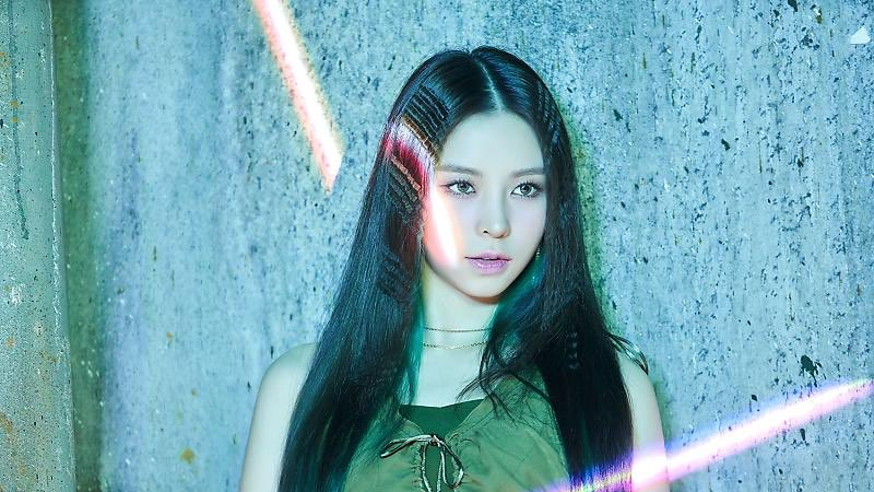 Elkie se abre a respeito do término de contrato com a Cube por não ...